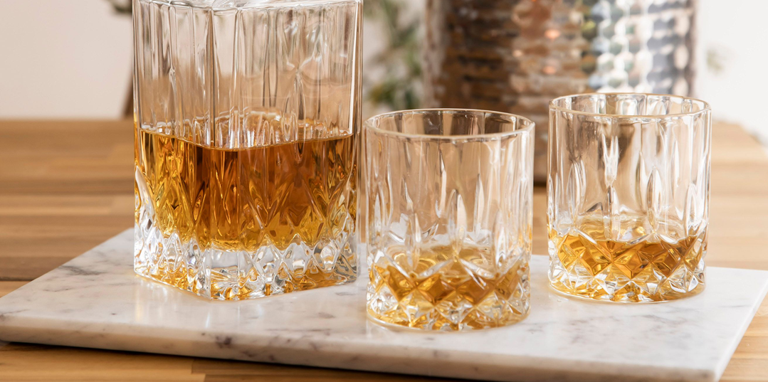 A Guide to Choosing the Perfect Whisky Glass